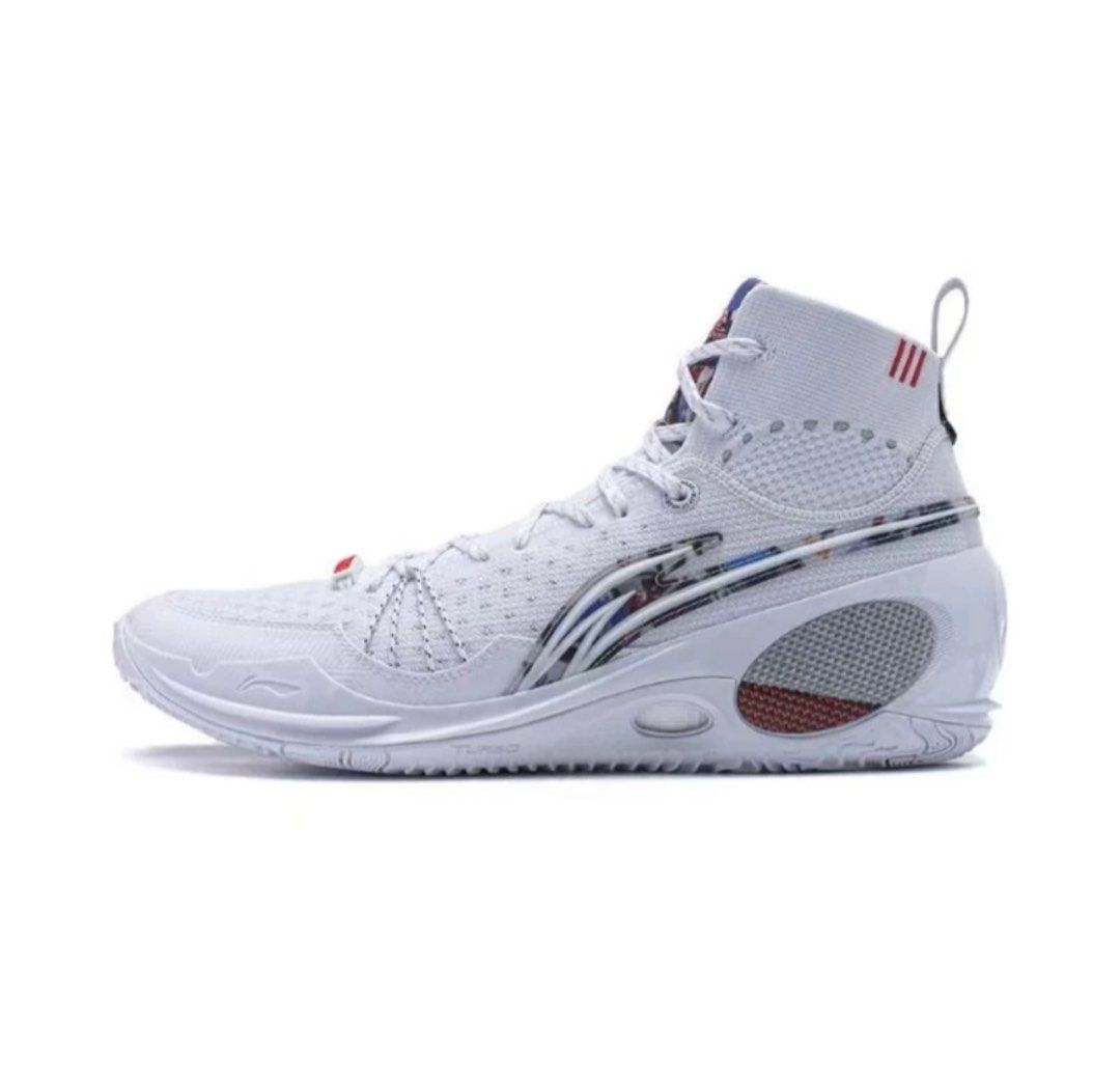 WOW 808 3 ULTRA V2 High, Men's Fashion, Footwear, Sneakers on Carousell