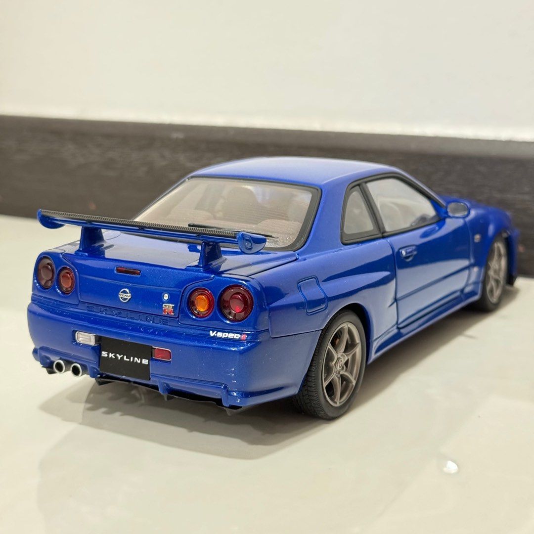 1:18 AutoArt Nissan Skyline GT-R R34 V-Spec II (Bayside Blue), Hobbies & Toys, Toys & Games on ...