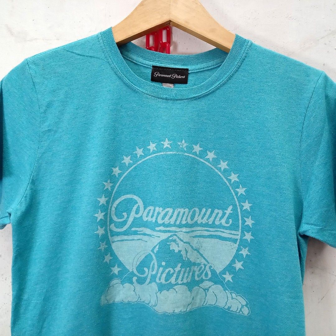 Paramount pictures official t-shirt, Fesyen Pria, Pakaian , Atasan di ...