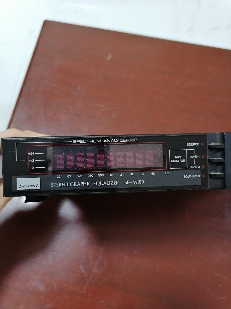 Sansui Stereo Graphic Equalizer SE-M100 Spectrum Analyzer / dB, Audio ...