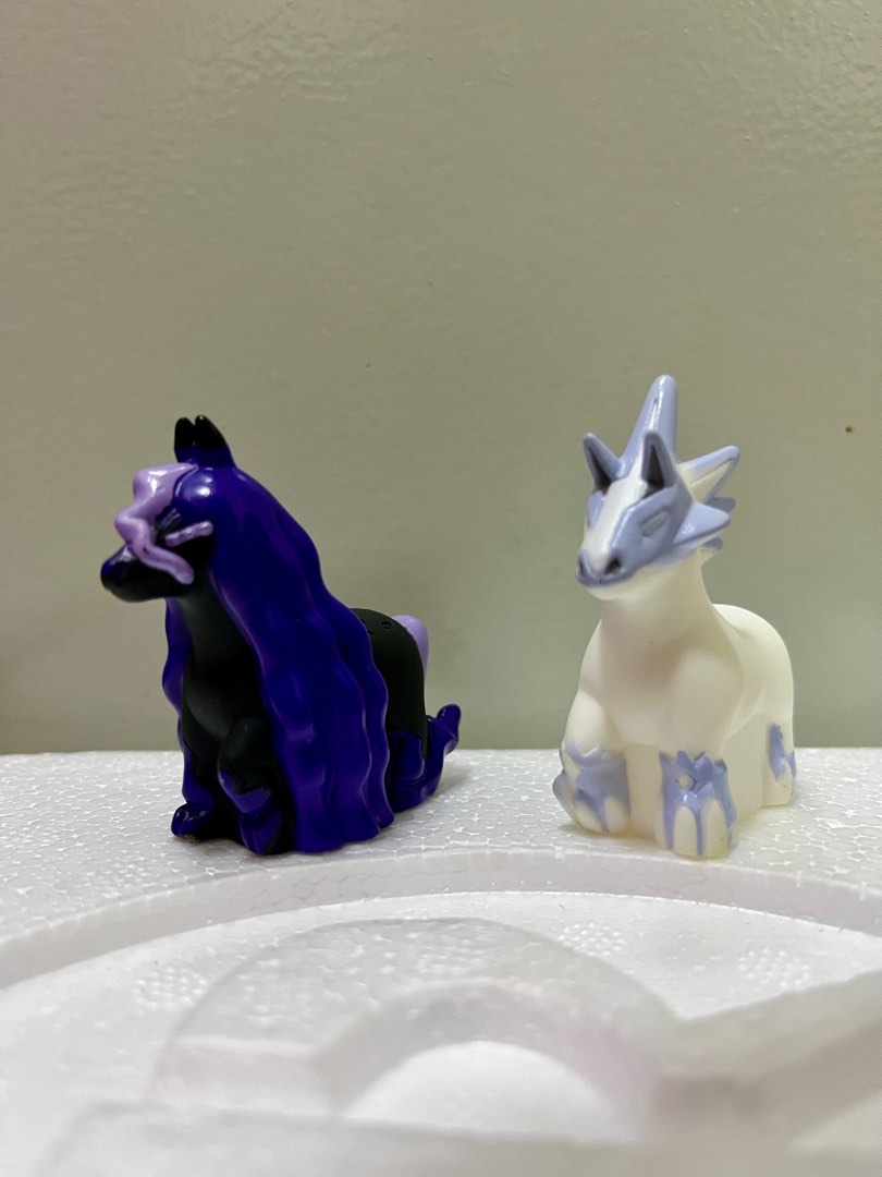 Set Pokemon finger puppest legendary (SPECTRIER-GLASTRIER), Hobbies ...