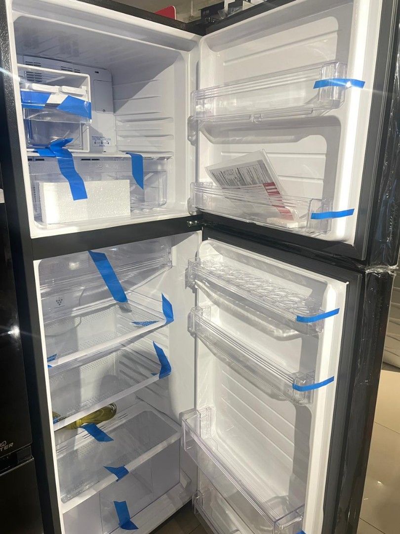 SHARP REFF 2 DOOR PROMO BUNGA 0% + GRATIS 1-2X CICILAN, Elektronik ...