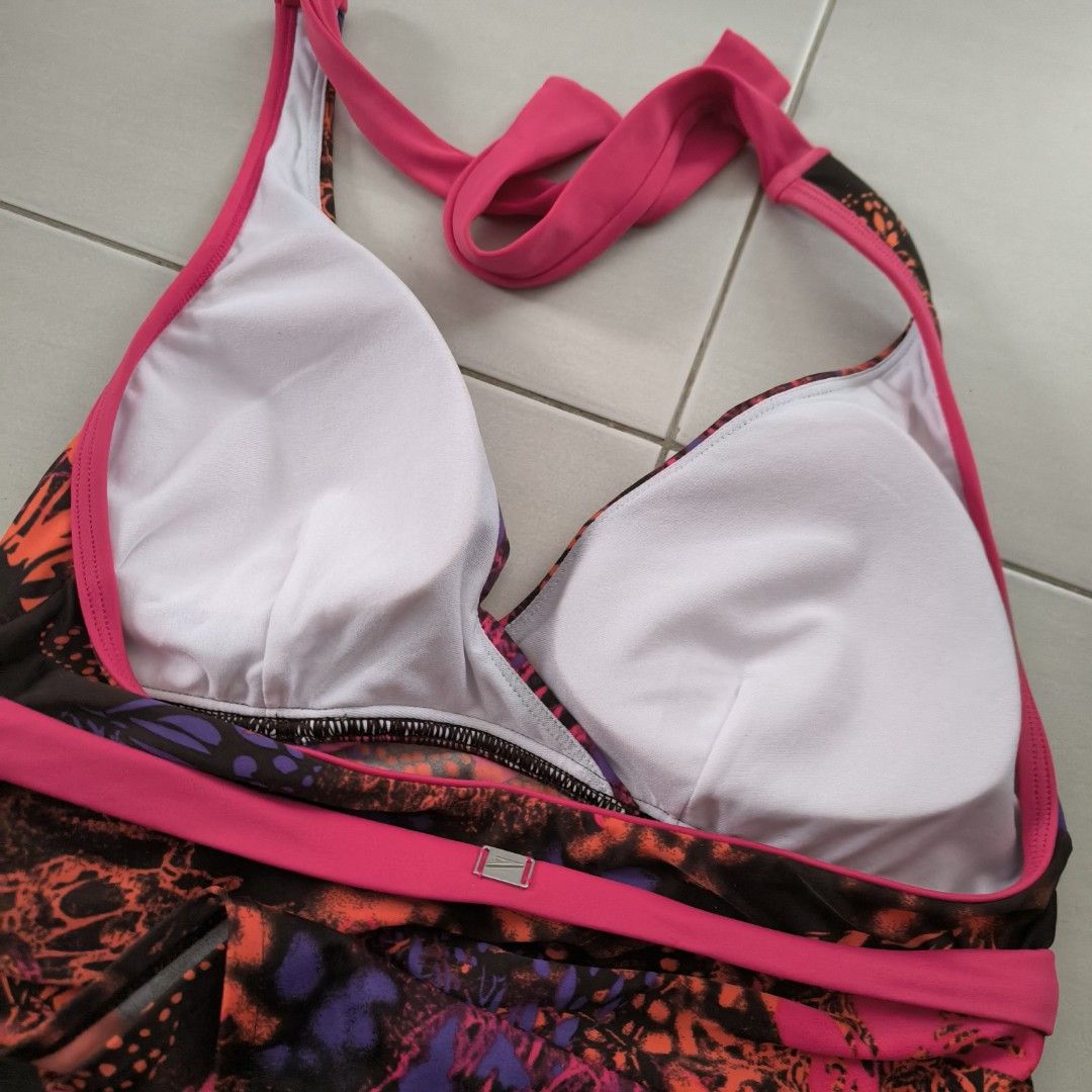 Speedo 2 piece swimsuit, Women's Fashion, Swimwear, Bikinis & Swimsuits ...