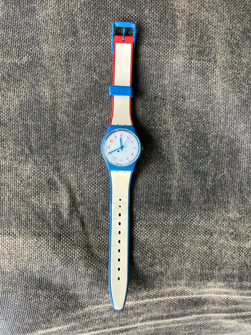 Swatch original, Fesyen Pria, Jam Tangan di Carousell