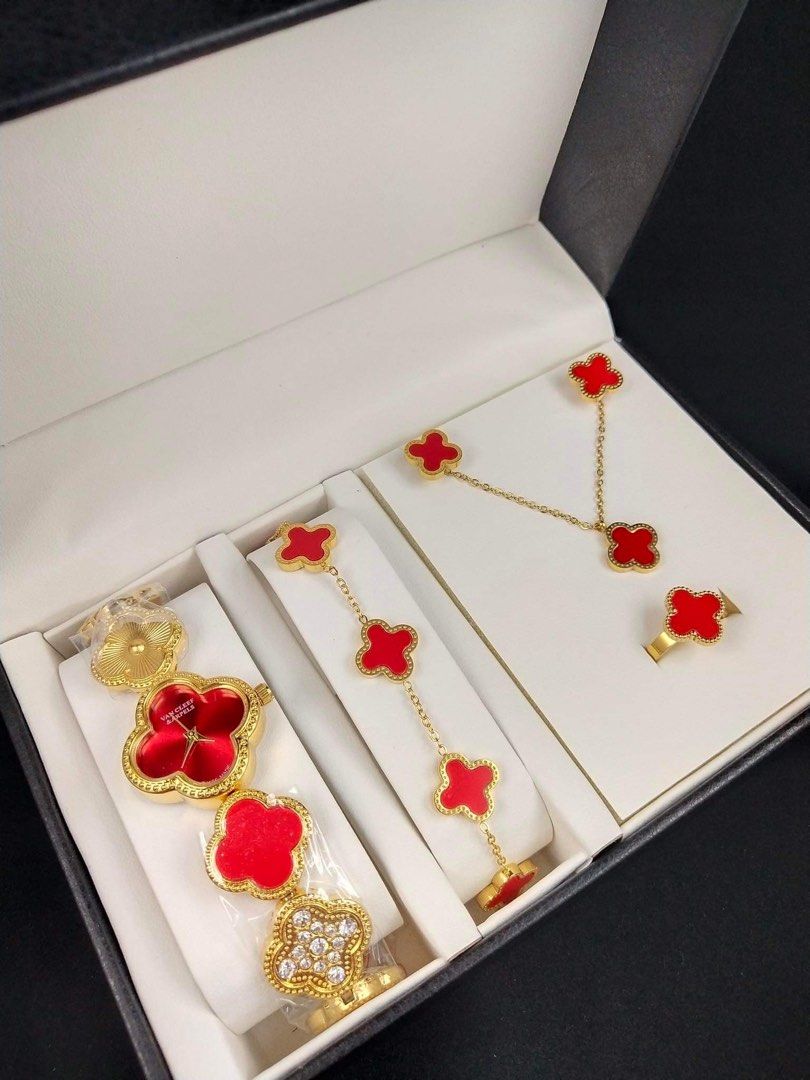 Van Cleef & Arpels Complete Set, Women's Fashion, Jewelry & Organizers ...