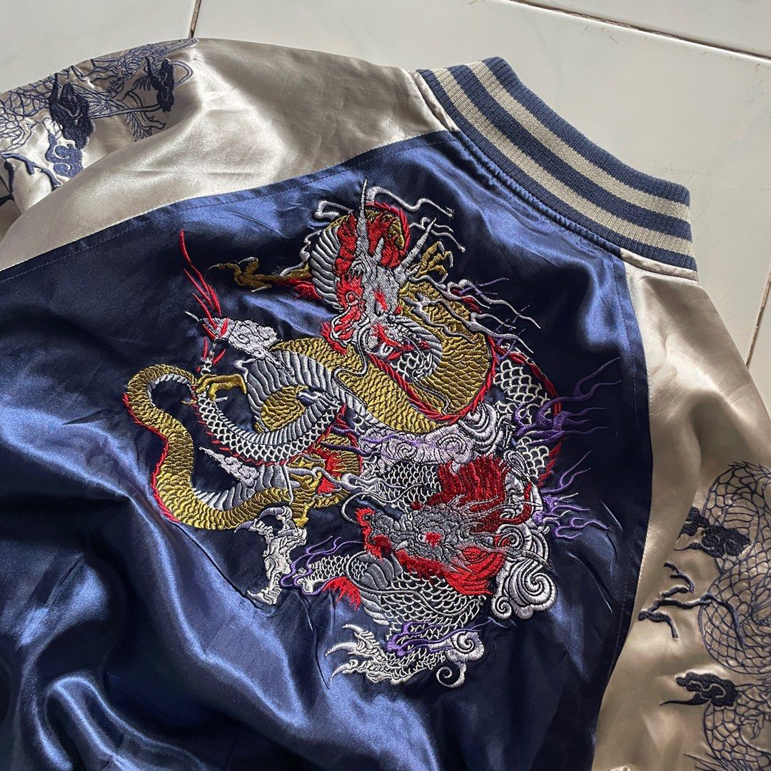 90s Studio Hiro Japan Embroidered “Battle Dragon” Satin Silver Blue ...
