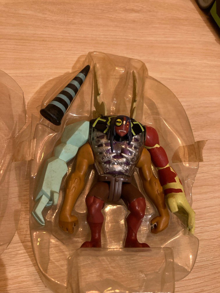 Ben 10 ultimate Kevin 11 XLR8 AXLR, Hobbies & Toys, Toys & Games on ...