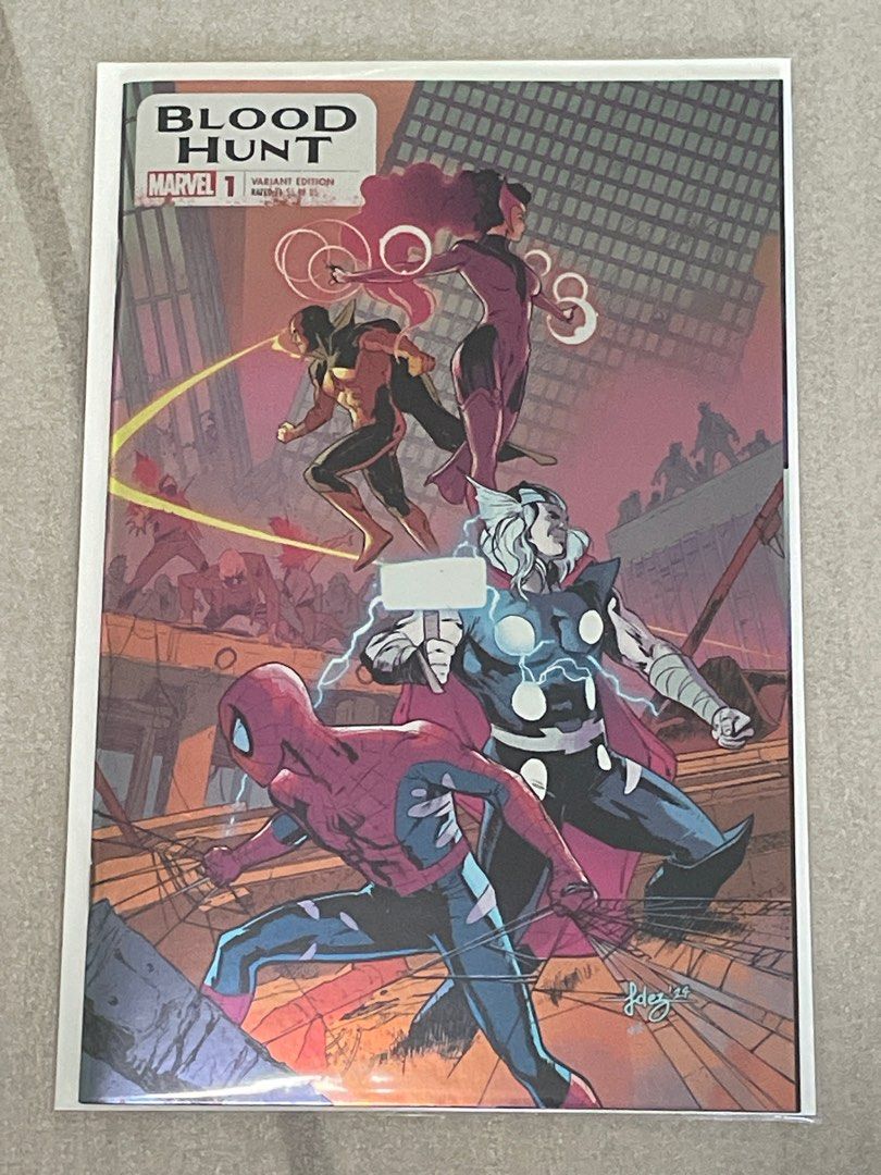 Blood Hunt #1 , Foil Variant, Artist : Javier Fernandez, Hobbies & Toys ...