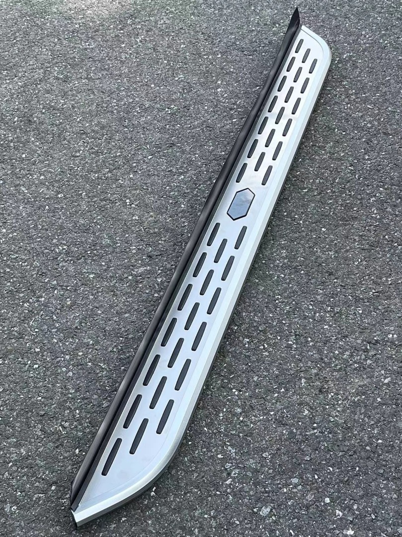 Byd atto 3 側踏板 SIDE STEP $1280 連安裝, 汽車配件, 改裝、內外零件 - Carousell