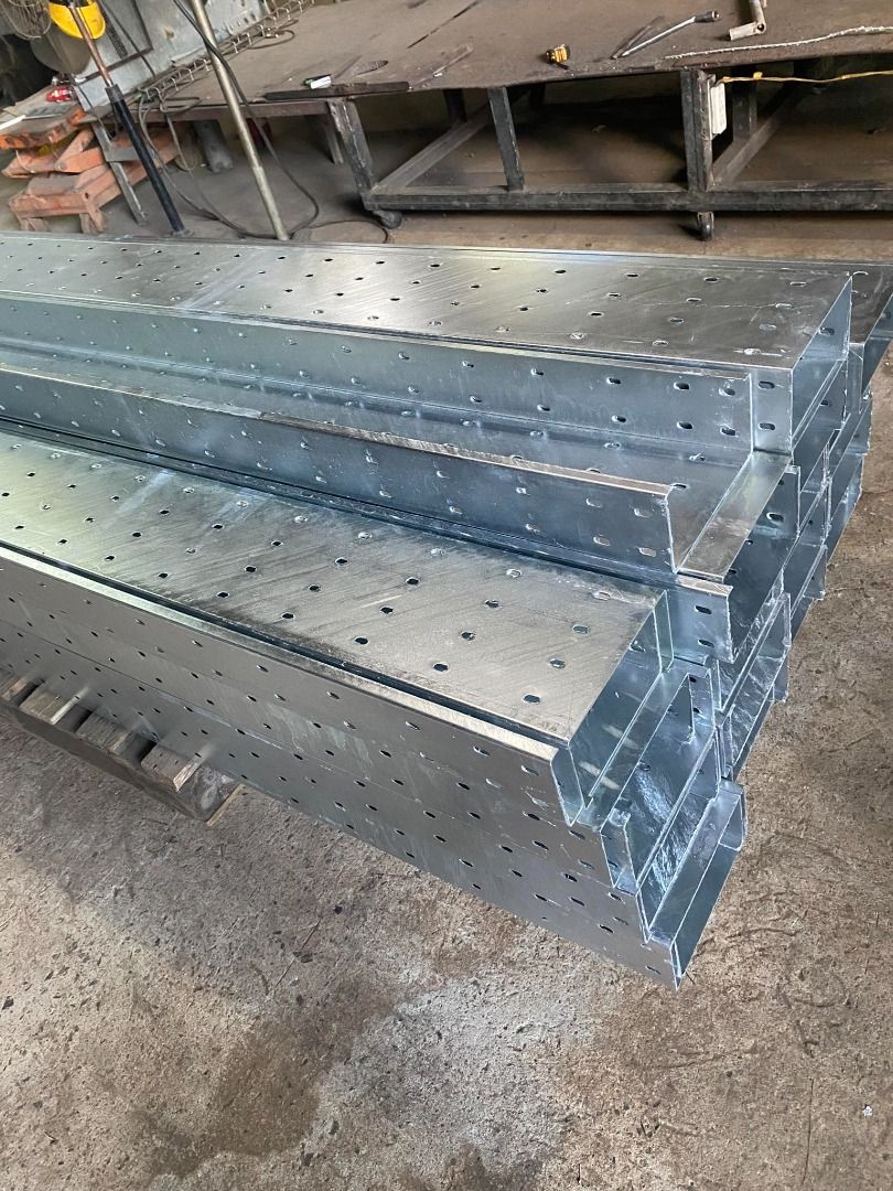 FAST FABRICATION perforated wireways and ladder type cable trays ...