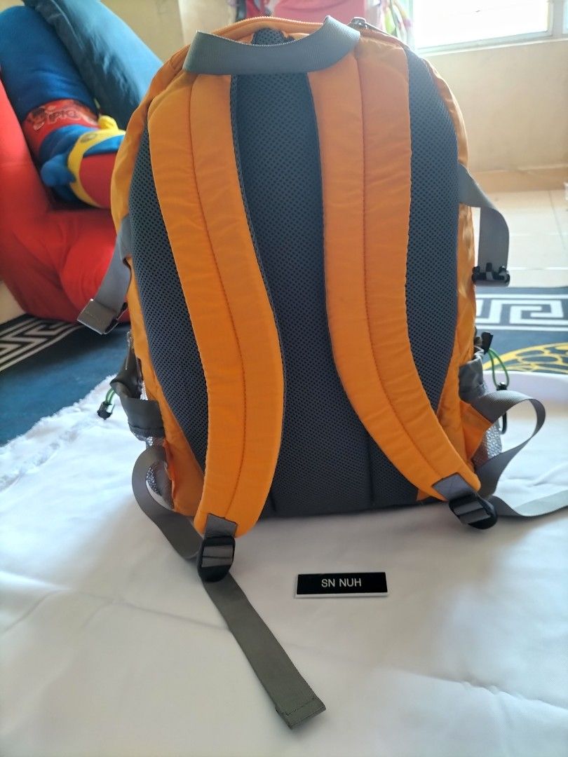 Kuning jalur 3, Men's Fashion, Bags, Backpacks on Carousell