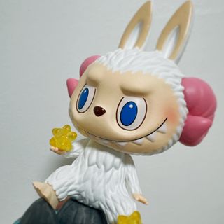 Pop Mart Labubu Macaron, Hobbies & Toys, Collectibles & Memorabilia ...