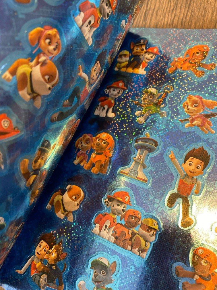 PAW Patrol The Spooky Cabin, 興趣及遊戲, 書本 & 文具, 小說及非小說 - Carousell