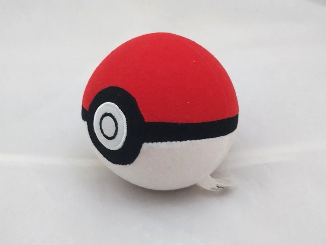 Pokemon Poke Ball Plush Pokeball Plush, Hobbies & Toys, Toys & Games on ...