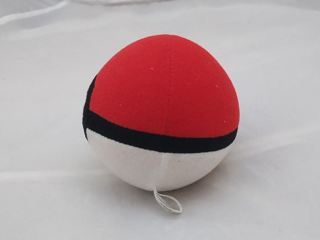 Pokemon Poke Ball Plush Pokeball Plush, Hobbies & Toys, Toys & Games on ...