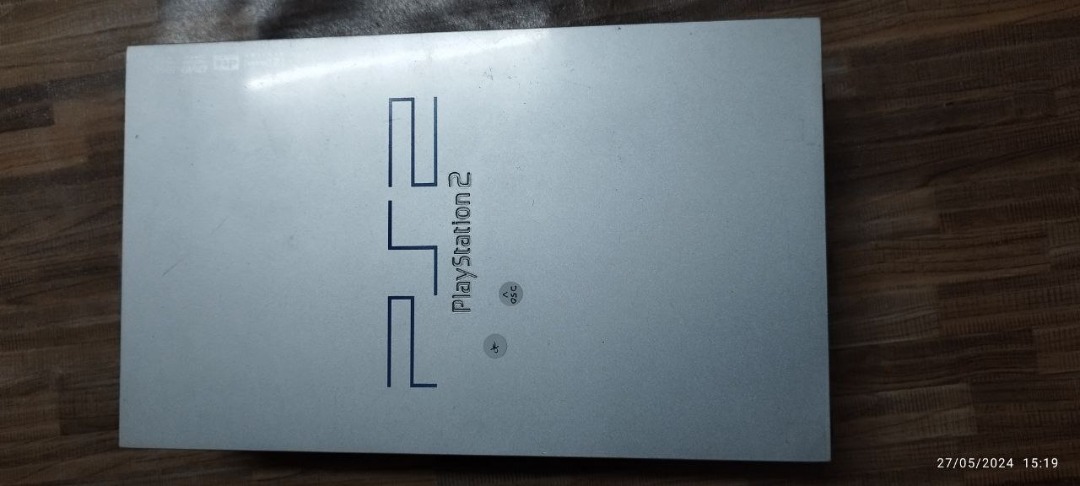 Ps2 silver limited edition console, Video Gaming, Video Game Consoles ...