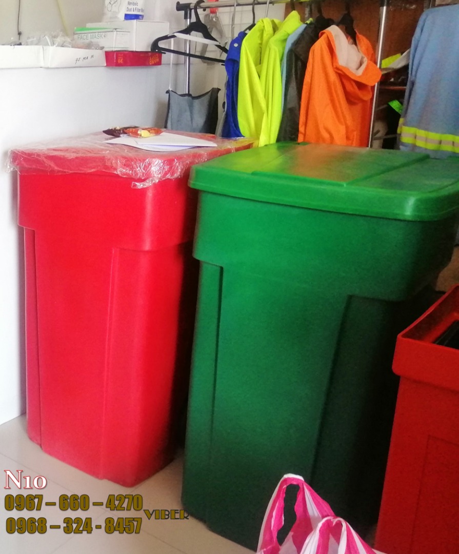 rolling bin 150 liters, Furniture & Home Living, Cleaning & Homecare ...