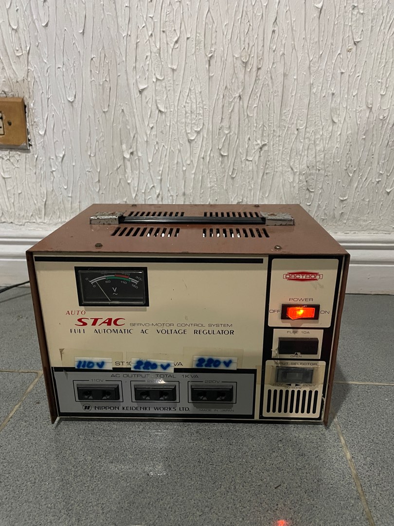 STAC Dactron Voltage Regulator ST1000W, TV & Home Appliances, Other ...