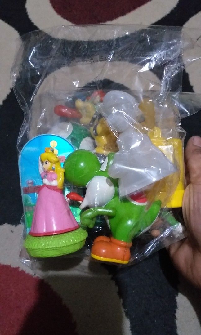 Super Mario Mcdo 2017, Hobbies & Toys, Toys & Games on Carousell