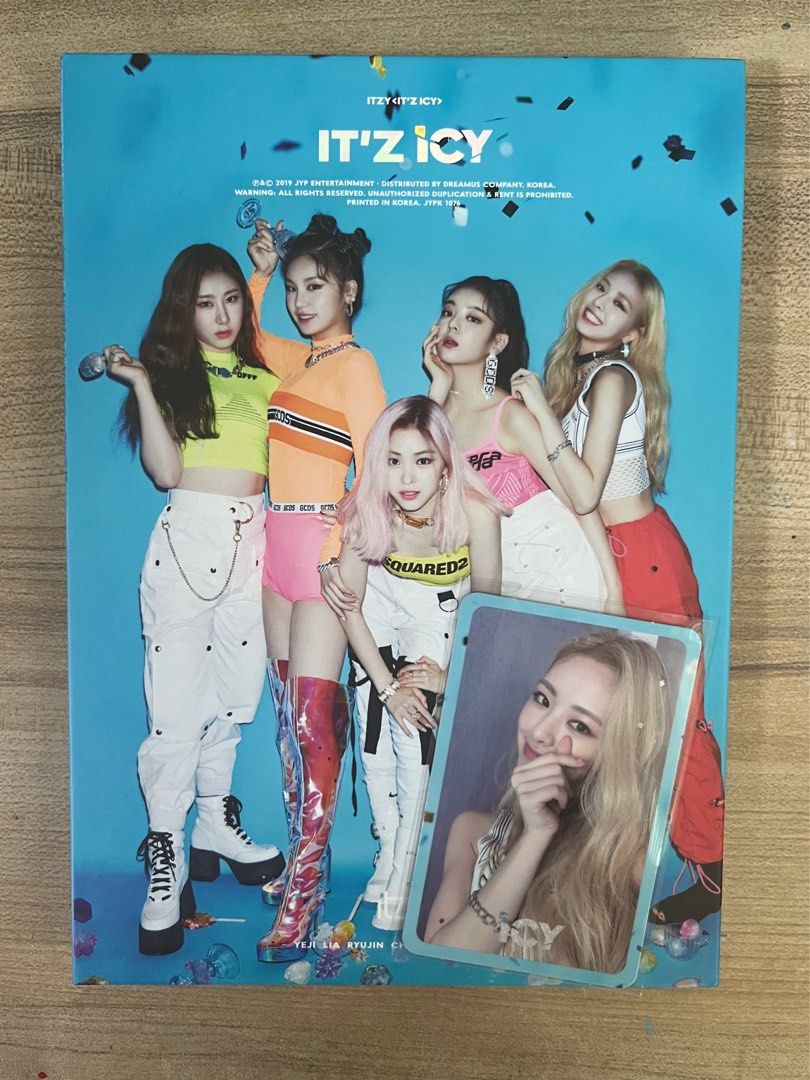 [BRAND NEW] WTS- Itzy Album, Hobbies & Toys, Memorabilia & Collectibles ...