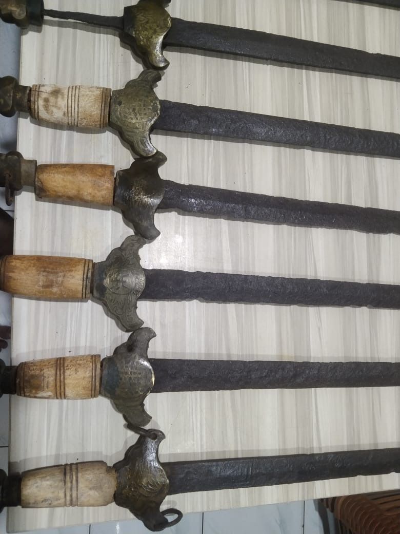 7 Pedang Pusaka Tua 100 Tahun Kuno Jadul Antik Borongan, Antik ...