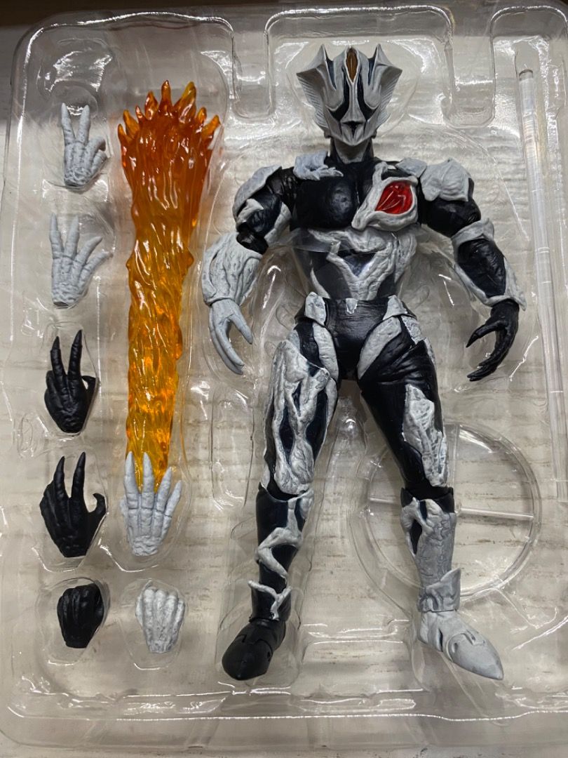 日版 只開check Bandai SHF Kyrieloid 超人迪加 怪人 炎魔戰士 基里艾洛德 基利艾路人, 興趣及遊戲, 玩具 ...