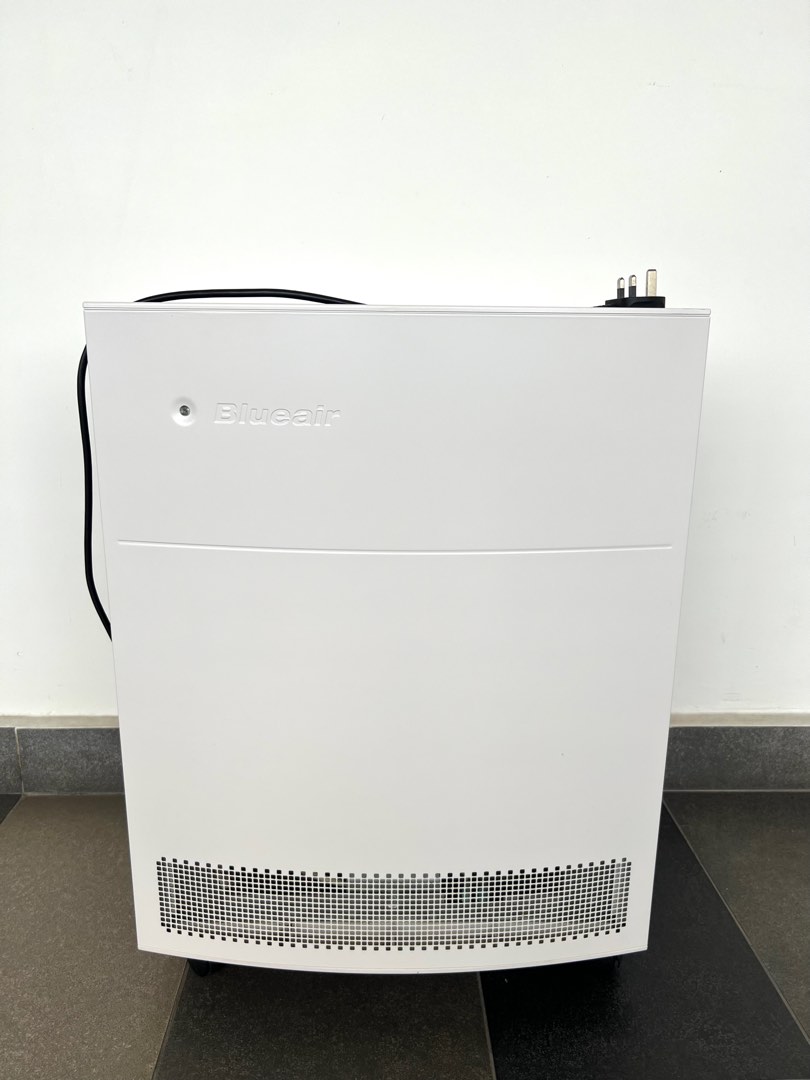 Blueair 650E air purifier, TV & Home Appliances, Air Purifiers ...