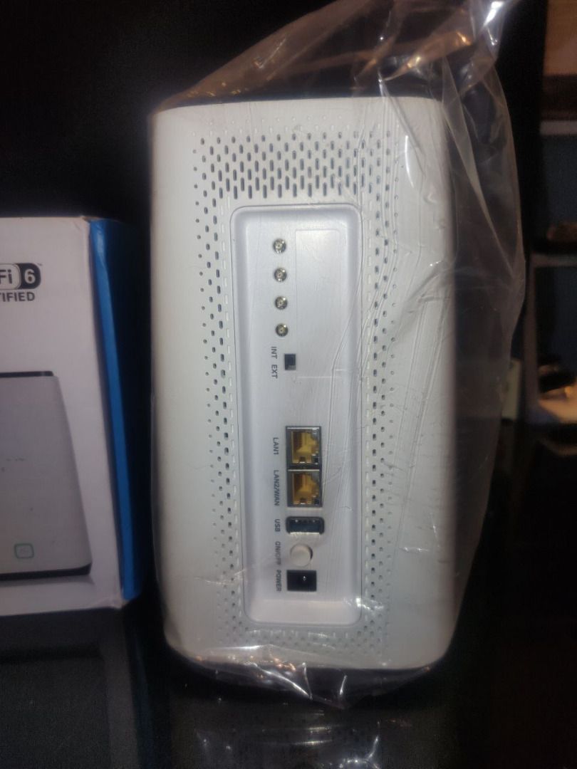 (包順豐) 英國EE 5G Router CPE NR5103e, Wi-Fi 6, 村屋 Sim 咭上網 (非大陸 Zte Oppo TP ...