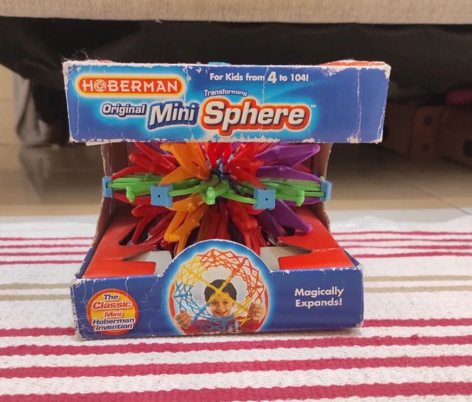 Hoberman mini Transforming Sphere, NEW segel, Bayi & Anak, Mainan ...