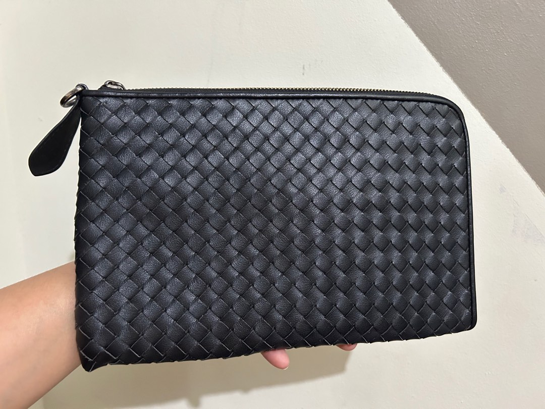 Hotwind, Women's Fashion, Bags & Wallets, Purses & Pouches on Carousell