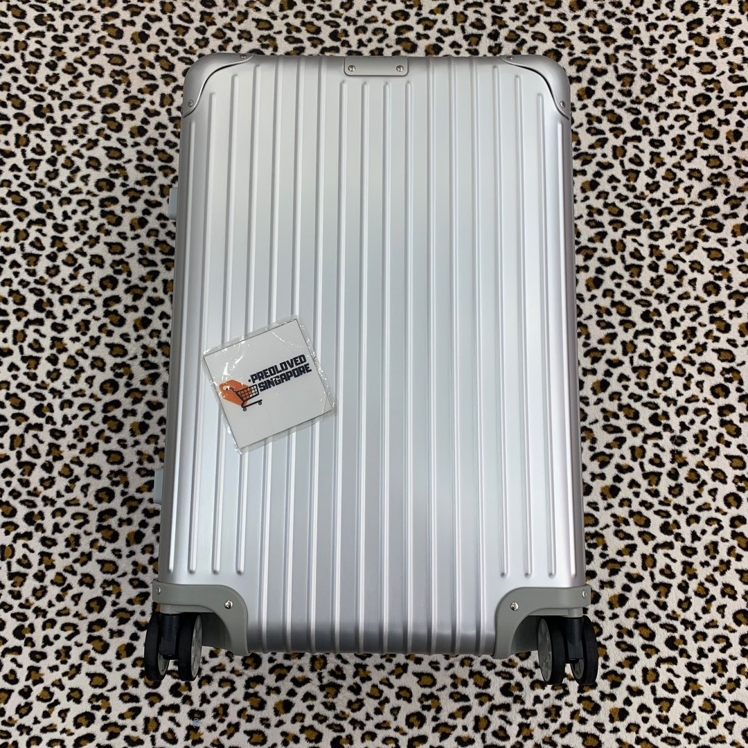 Koper rimowa, Barang Mewah, Tas & Dompet di Carousell