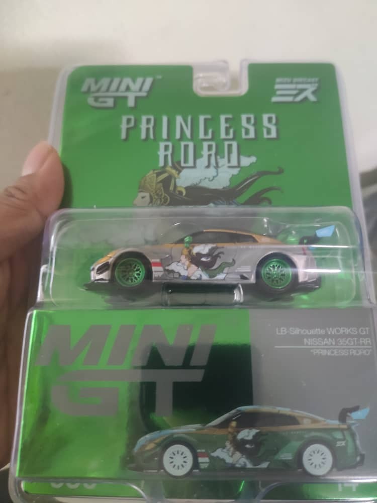 Mini GT Princess RORO, Hobbies & Toys, Collectibles & Memorabilia ...
