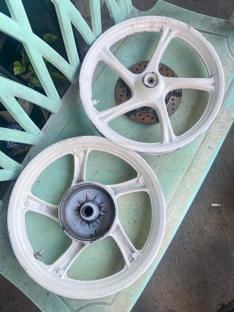 mio i 125 stock mags repainted, Motorbikes, Motorbike Parts ...