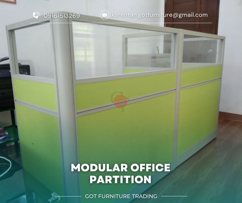 Modular Workstations | Office Partition with Glass Top., Furniture ...