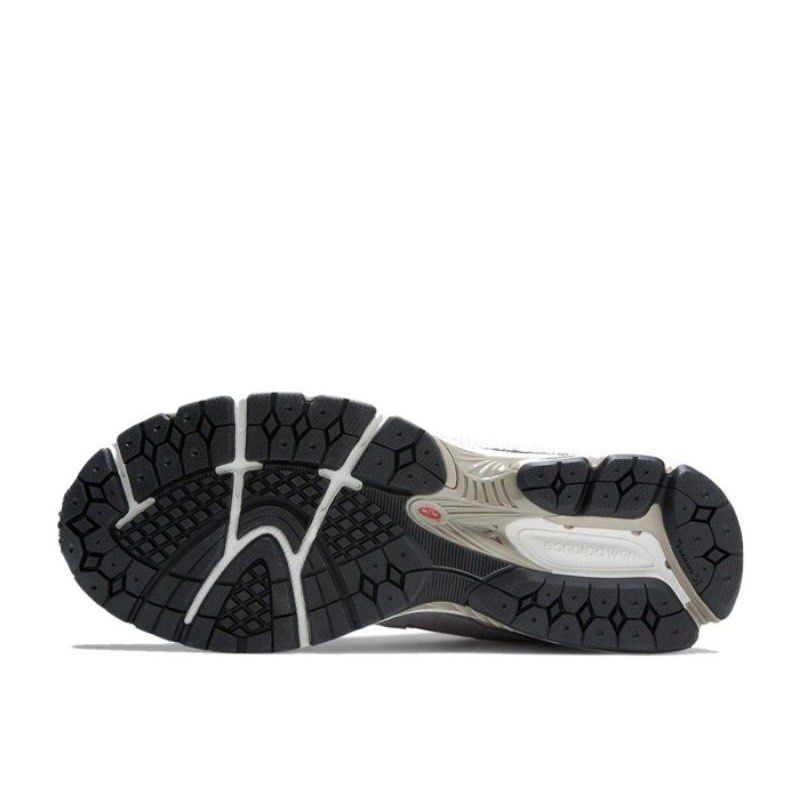 New Balance 2002r Protect Grey - M2002RDM, Fesyen Pria, Sepatu ...