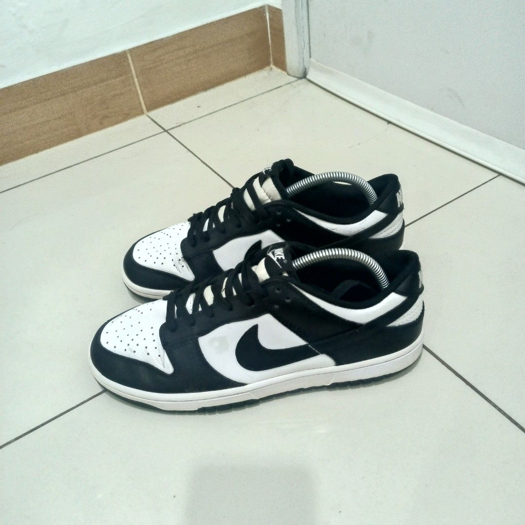 Nike Dunk Panda, Fesyen Pria, Sepatu , Lainnya di Carousell