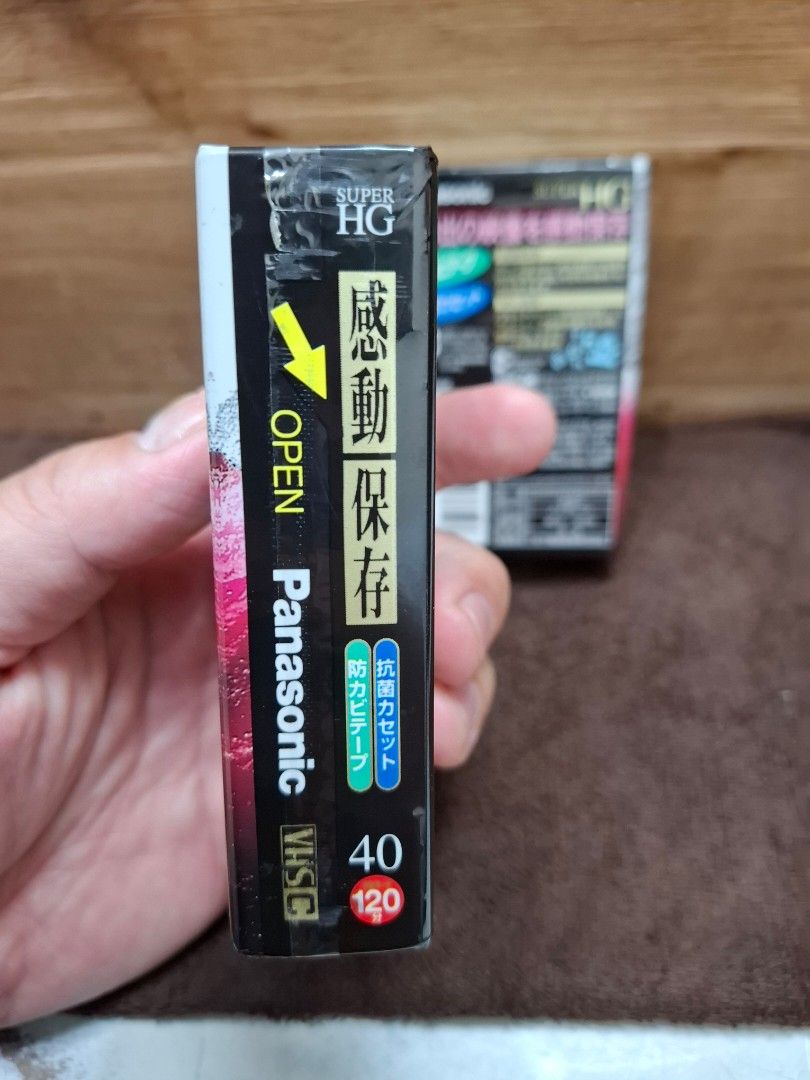 panasonic HG 錄影帶 VHS C NV-TC40HGK 2片全新未拆封 合售199塊, 相機攝影, 攝影配件, 其他攝影配件在旋轉拍賣