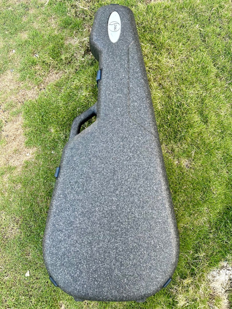 Tric Hard Foam Guitar Case, Hobbies & Toys, Music & Media, Music ...