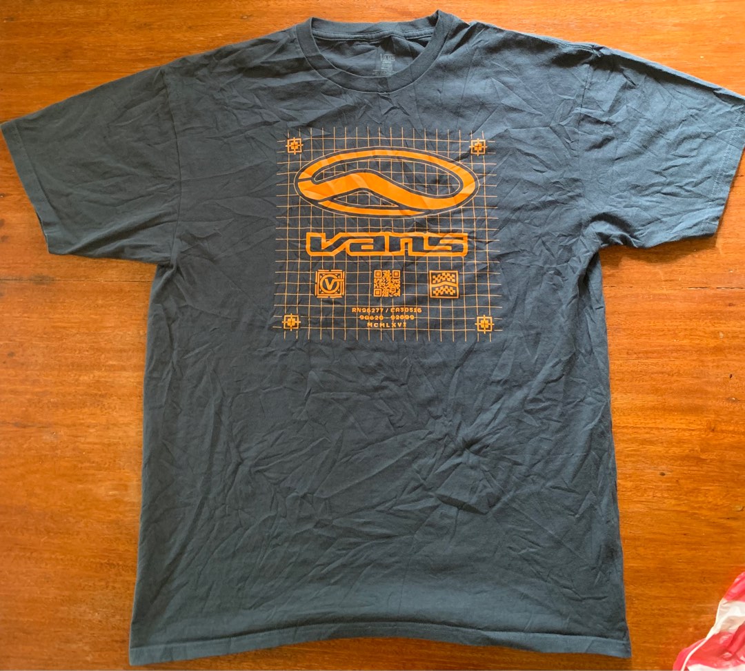 Vans QR Code Technology Theme Logo T-Shirt, Men's Fashion, Tops & Sets ...