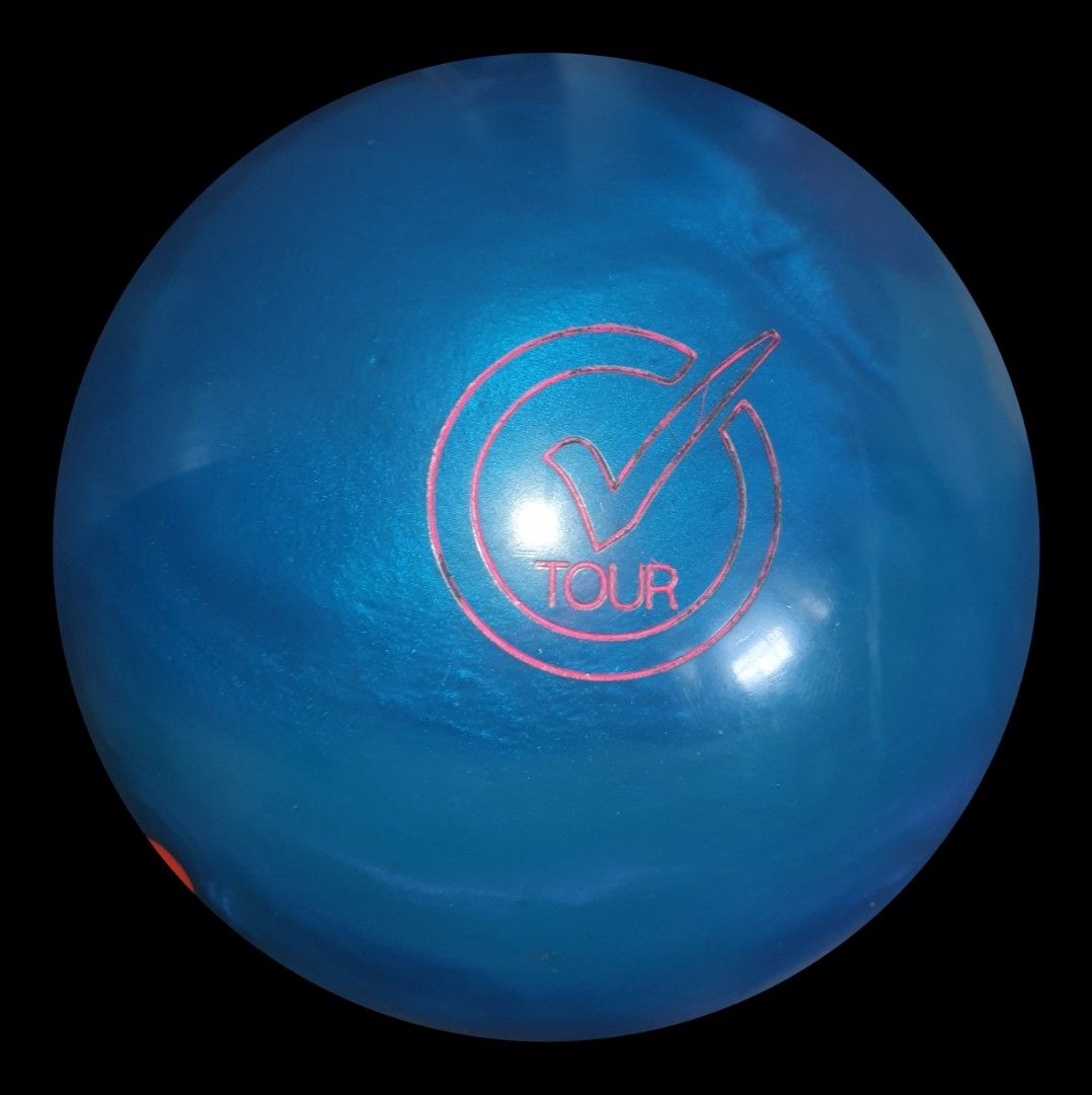 SALE!!! Wolverine bowling ball 15lbs, Sports Equipment, Sports & Games ...