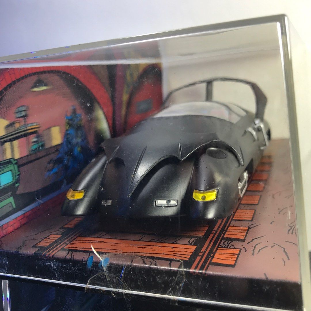 1:43 Scale Eaglemoss Batmobile Batman Animated Series DC Comics Diecast ...