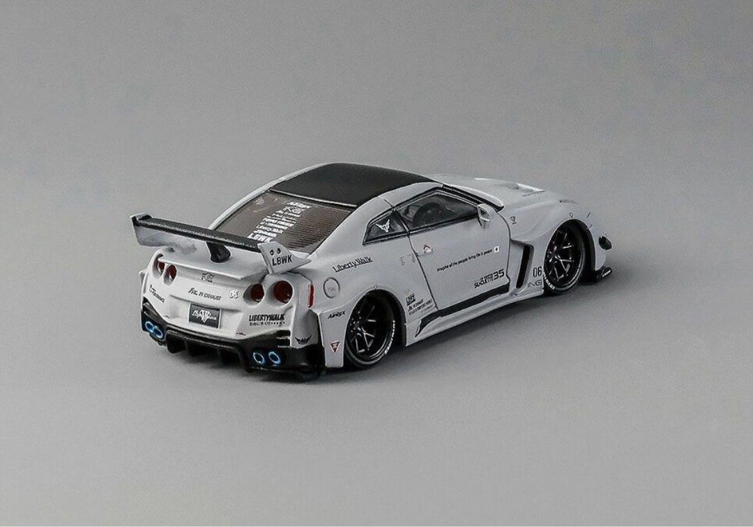 1/64 CM Model LB-Silhouette WORKS GT Nissan GT-R R35 - like zero ...