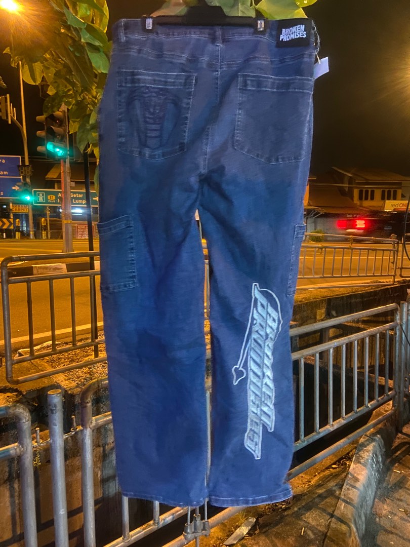 Broken Promises baggy cargo pants, Women's Fashion, Bottoms, Jeans ...
