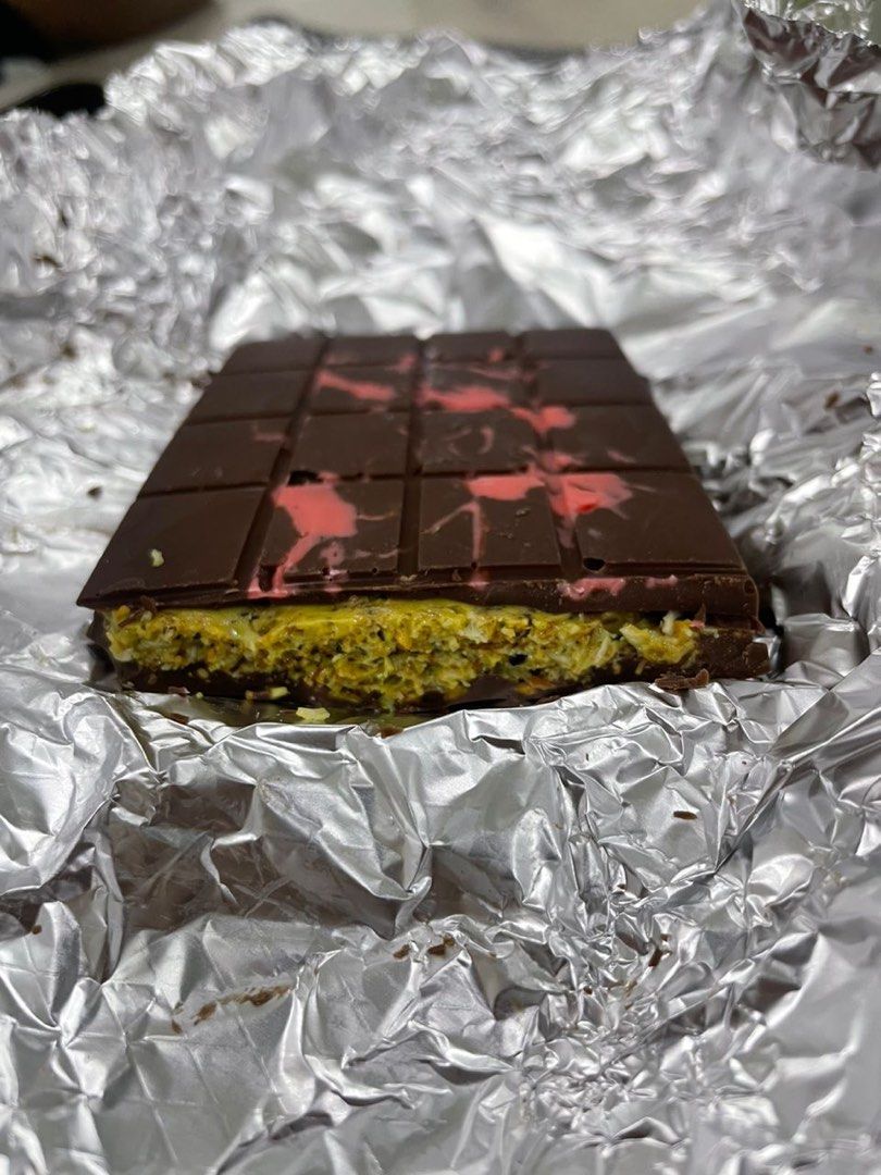 Fix chocolatier dubai knafeh inspired chocolate, Food & Drinks ...