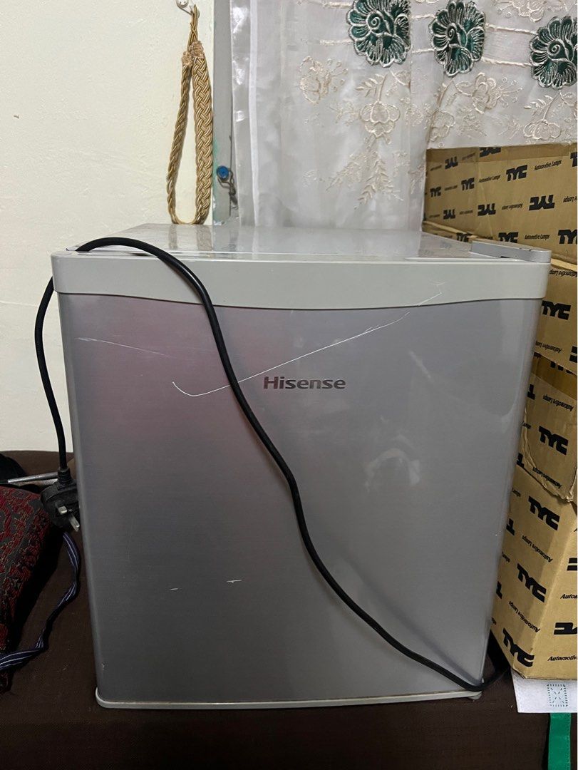 HISENSE MINI BAR FRIDGE, Furniture & Home Living, Bathroom & Kitchen ...