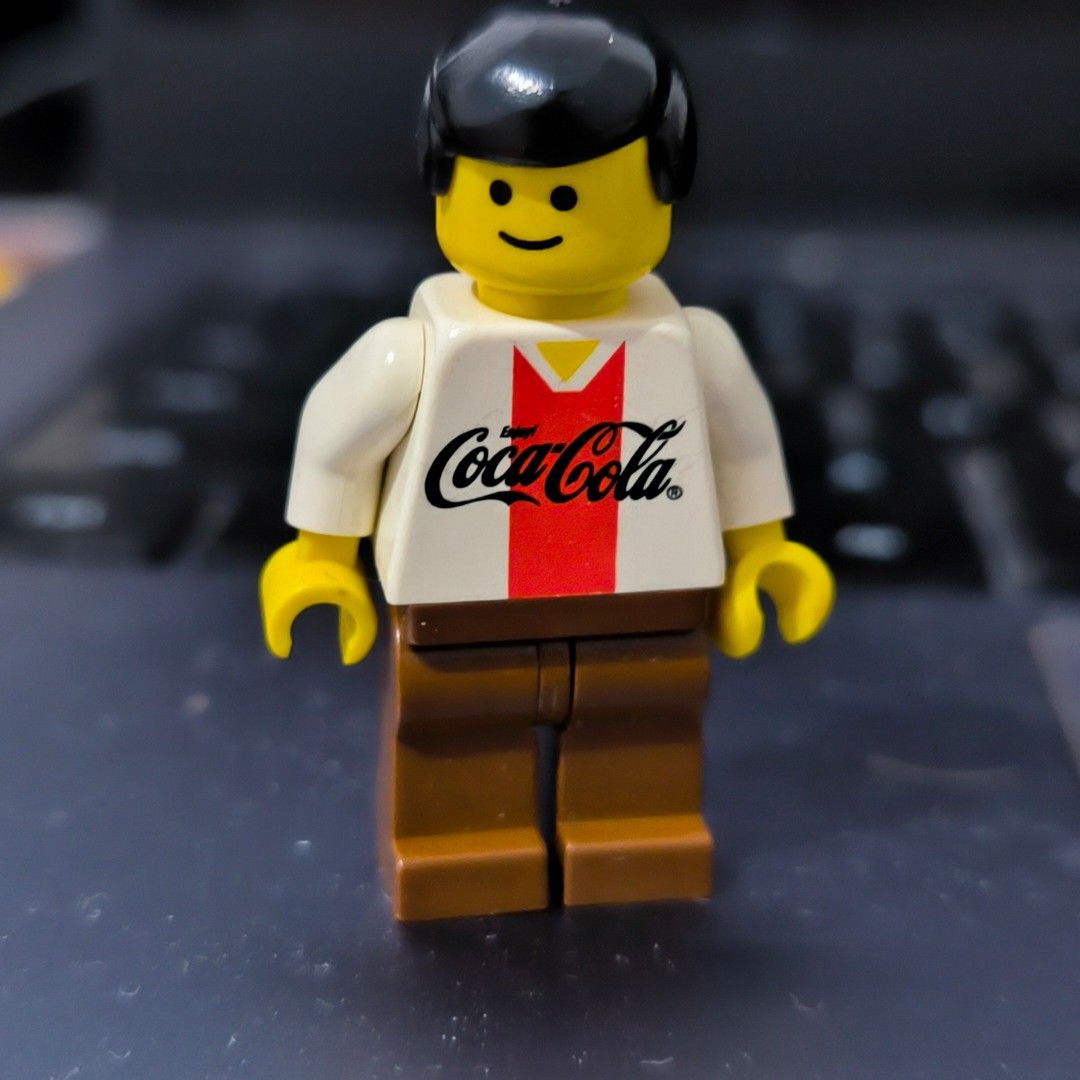 Lego coca cola soccer playersMinifigures, Hobbies & Toys, Toys & Games ...