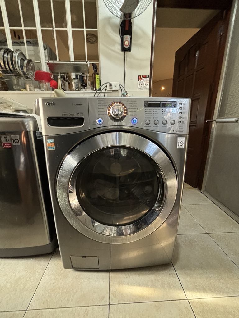 Lg 13kg washer dryer, TV & Home Appliances, Washing Machines and Dryers on Carousell