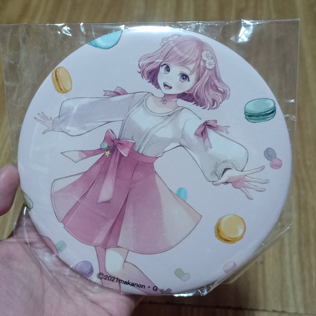 MASAKI KANON BADGE PIN WITH BUILT-IN STAND, Hobbies & Toys, Memorabilia ...