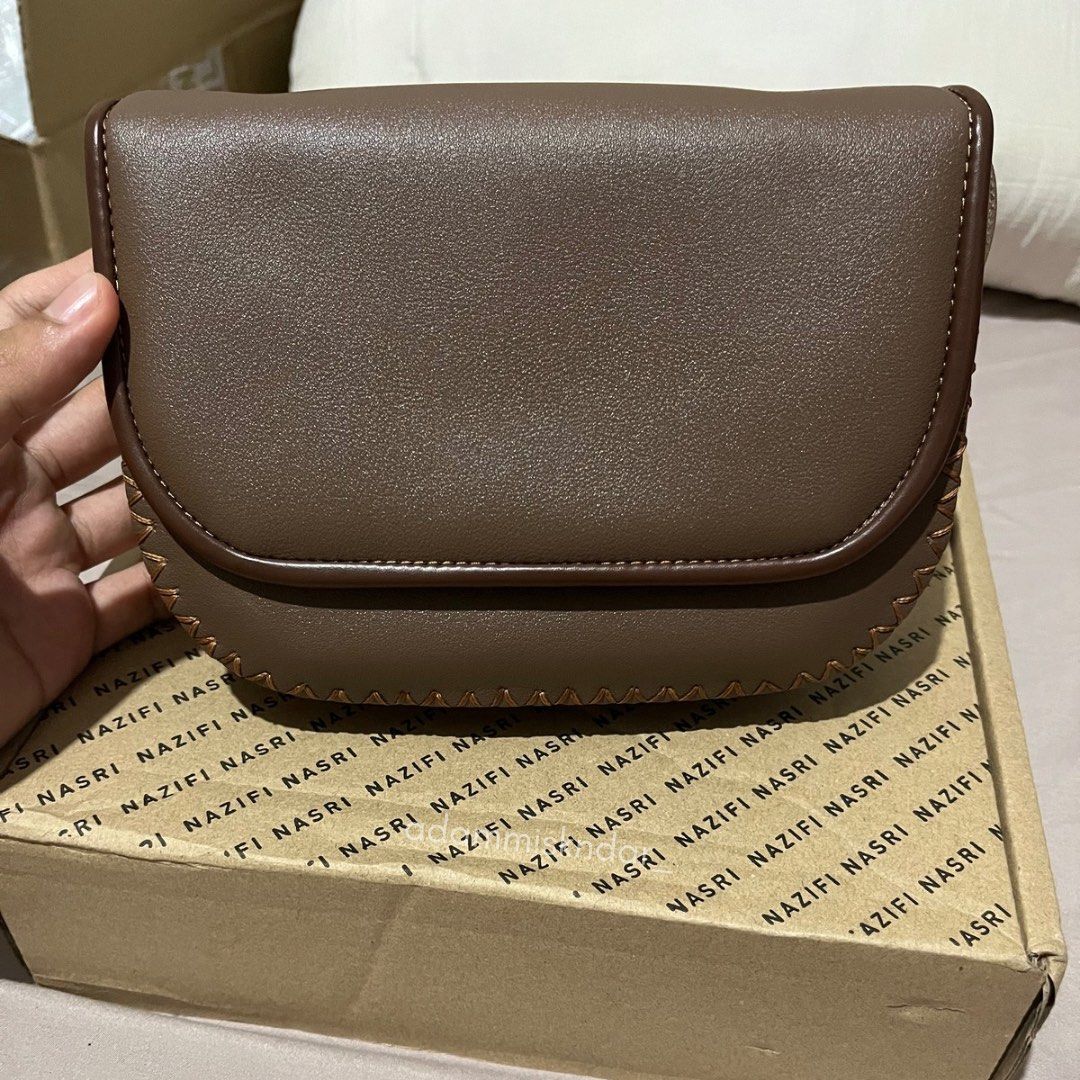 Nazifi Nasri Curve Bag- Wood, Women's Fashion, Bags & Wallets, Cross ...