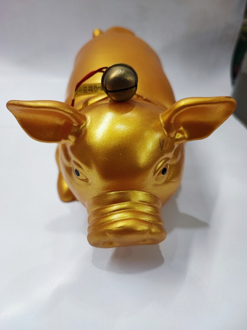 Oink Sound Rubber Golden Pig Toy with A Japanese Bell, Hobbies & Toys ...